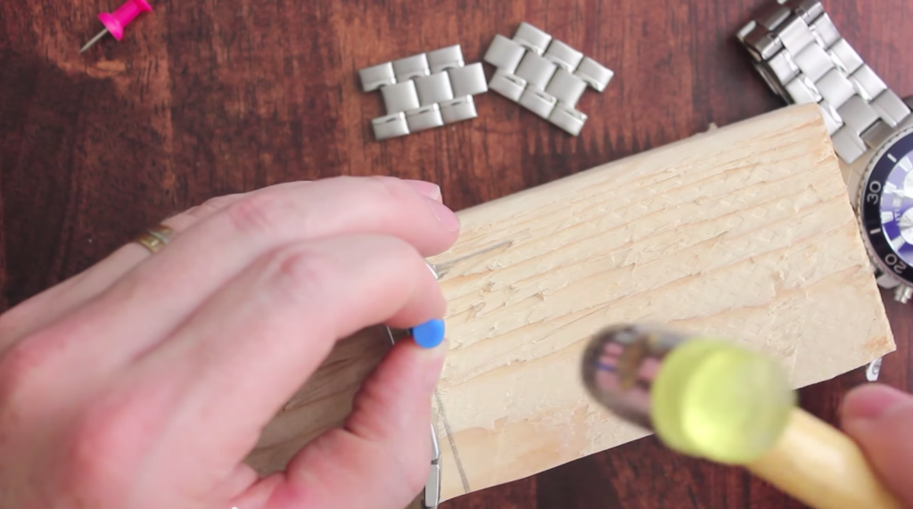 How to Resize a Watch or Adjust a Metal Watch Band – LRN2DIY