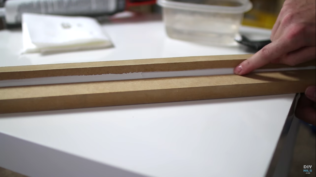 How to Caulk Like a Pro – LRN2DIY