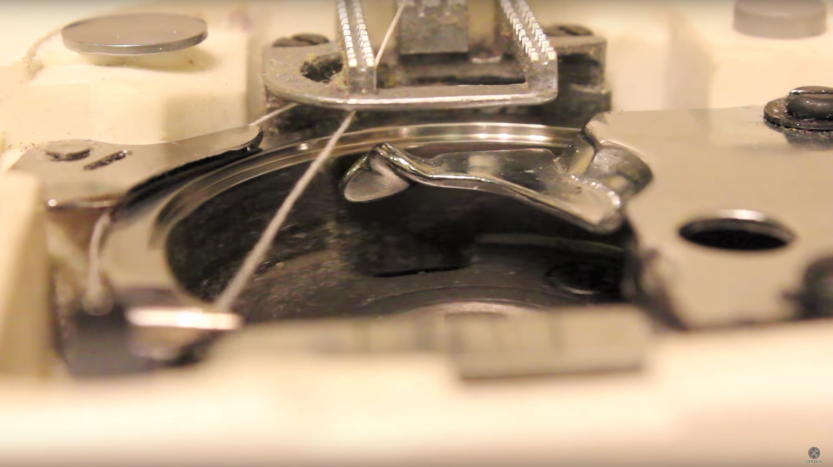 How to Fix the Hook Timing on a Sewing Machine – LRN2DIY