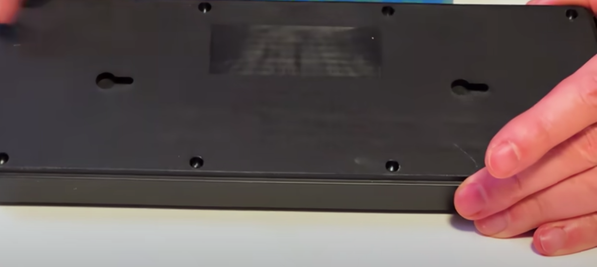 One Simple Trick for Mounting Power Strips – LRN2DIY