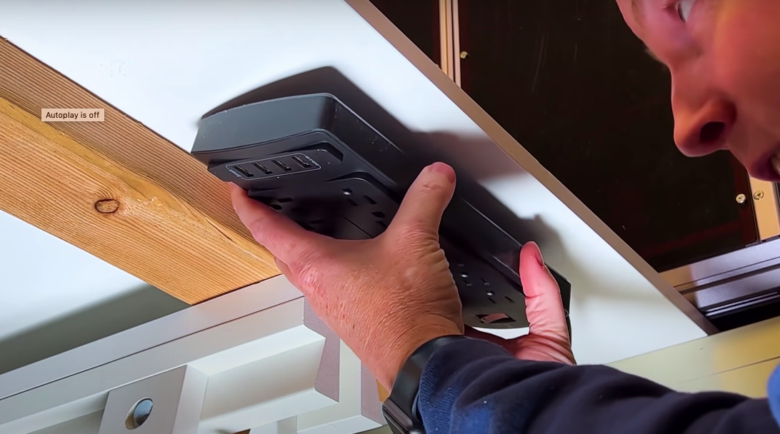 One Simple Trick for Mounting Power Strips – LRN2DIY